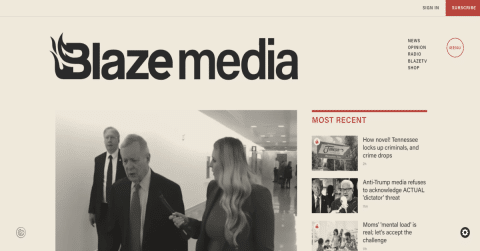 34 Best Informational Websites of 2025 [Inspiring Examples]