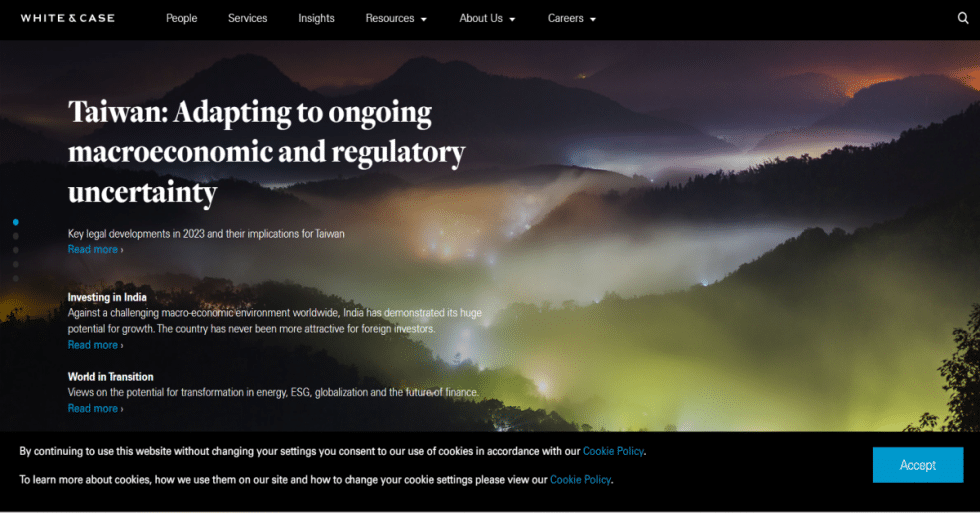 34 Best Informational Websites of 2026 [Inspiring Examples]