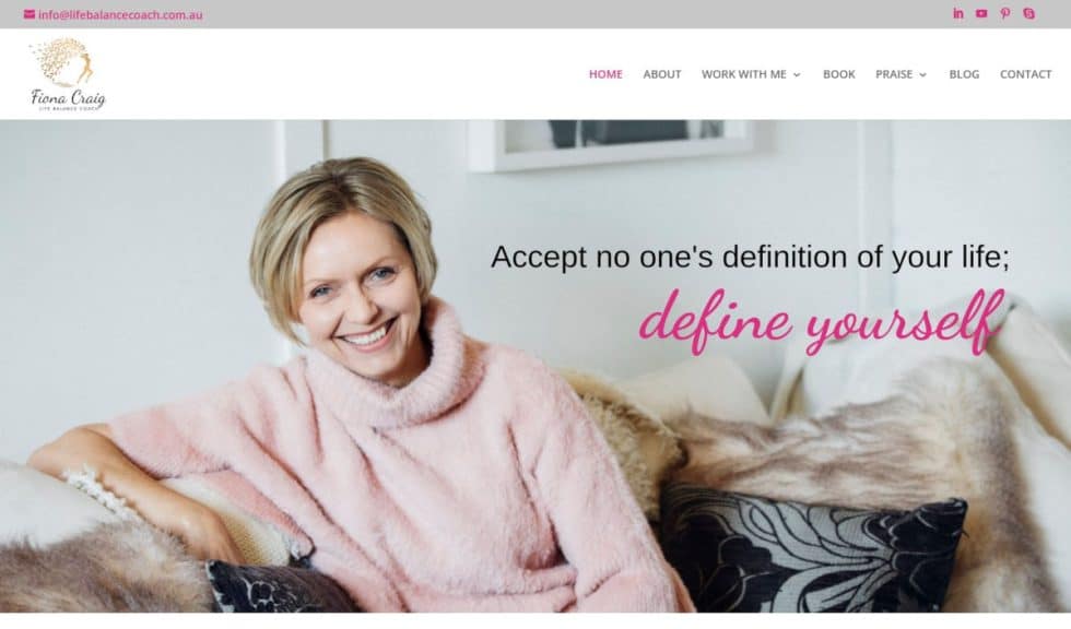 Best Life Coach Websites of 2024 | 45 Mind-Blowing Examples 🚀